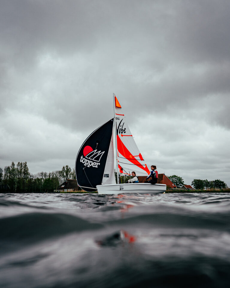 Topaz Vibe | Topper Sailboats